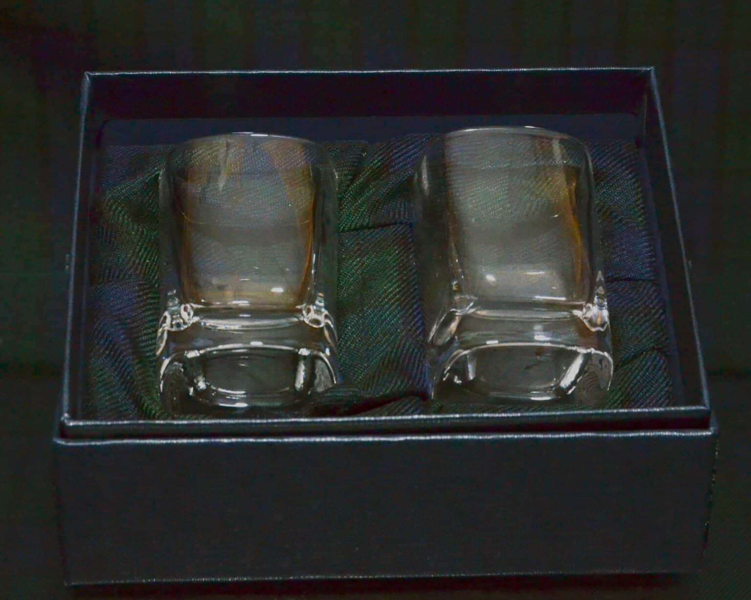 SMALL PRESENTATION BOX WITH TARTAN LINING - TB Watson